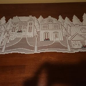 Vintage | Accents | Vintage Heritage Alpine Lace Table Runner | Poshmark
